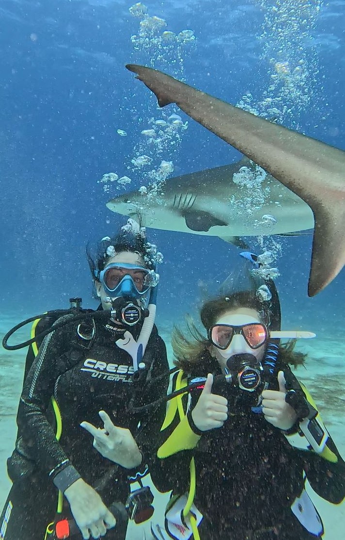 Diving with...Jamie Gladwin, Magic Island Dive Resort, Moalboal ...